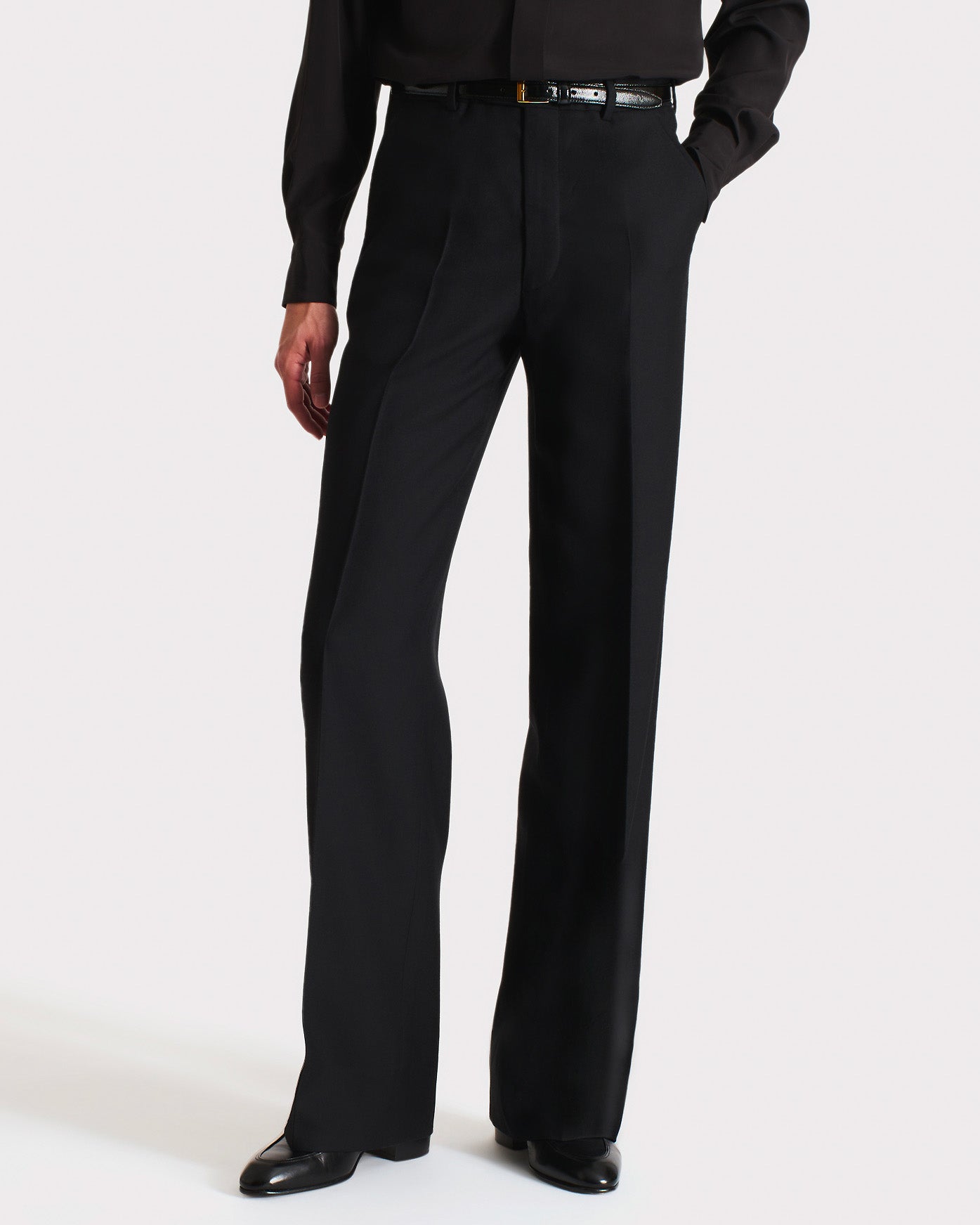 WIDE TROUSERS IN WORSTED WOOL TWILL – BLACK | Husbands Paris