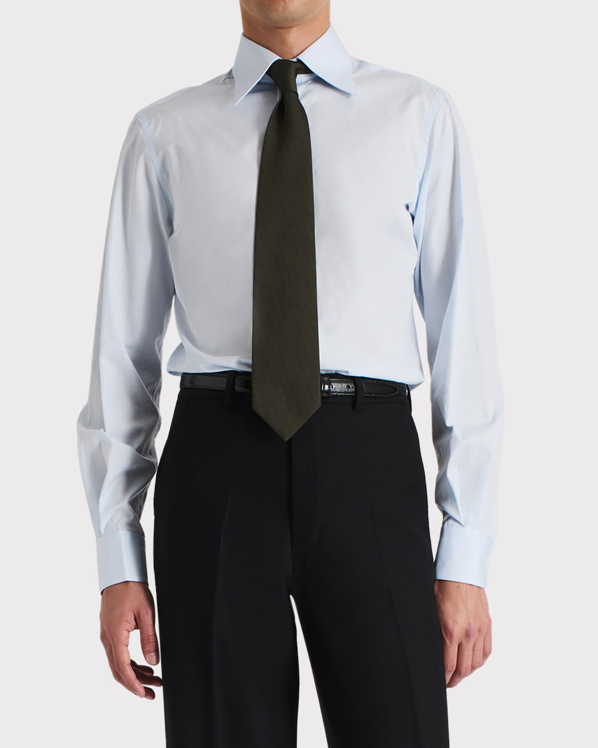 WIDE COLLAR SHIRT IN COTTON POPLIN – PALE BLUE | Husbands Paris