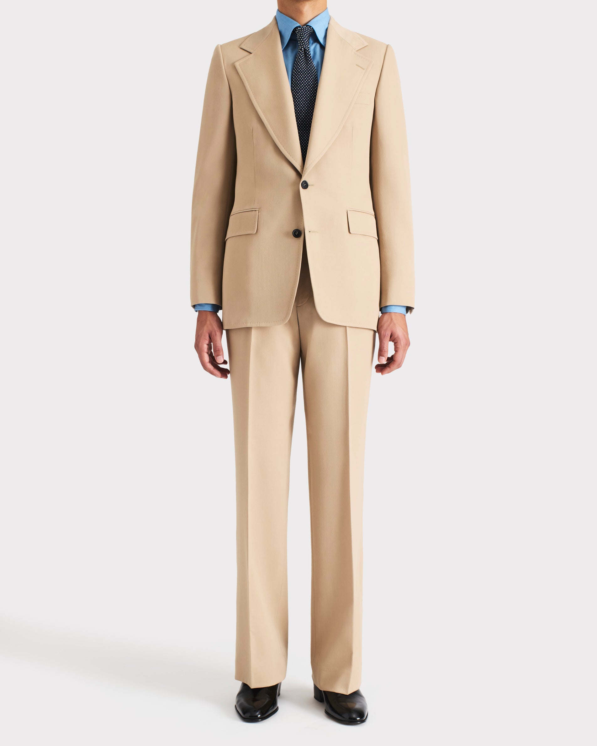 SINGLE-BREASTED SUIT IN WOOL GABARDINE - BEIGE | Husbands Paris